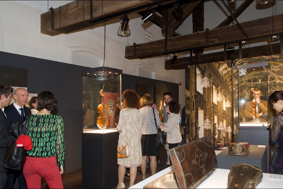 Stringed instrument exhibition opens in Piedmont, Italy | Gallery | The ...